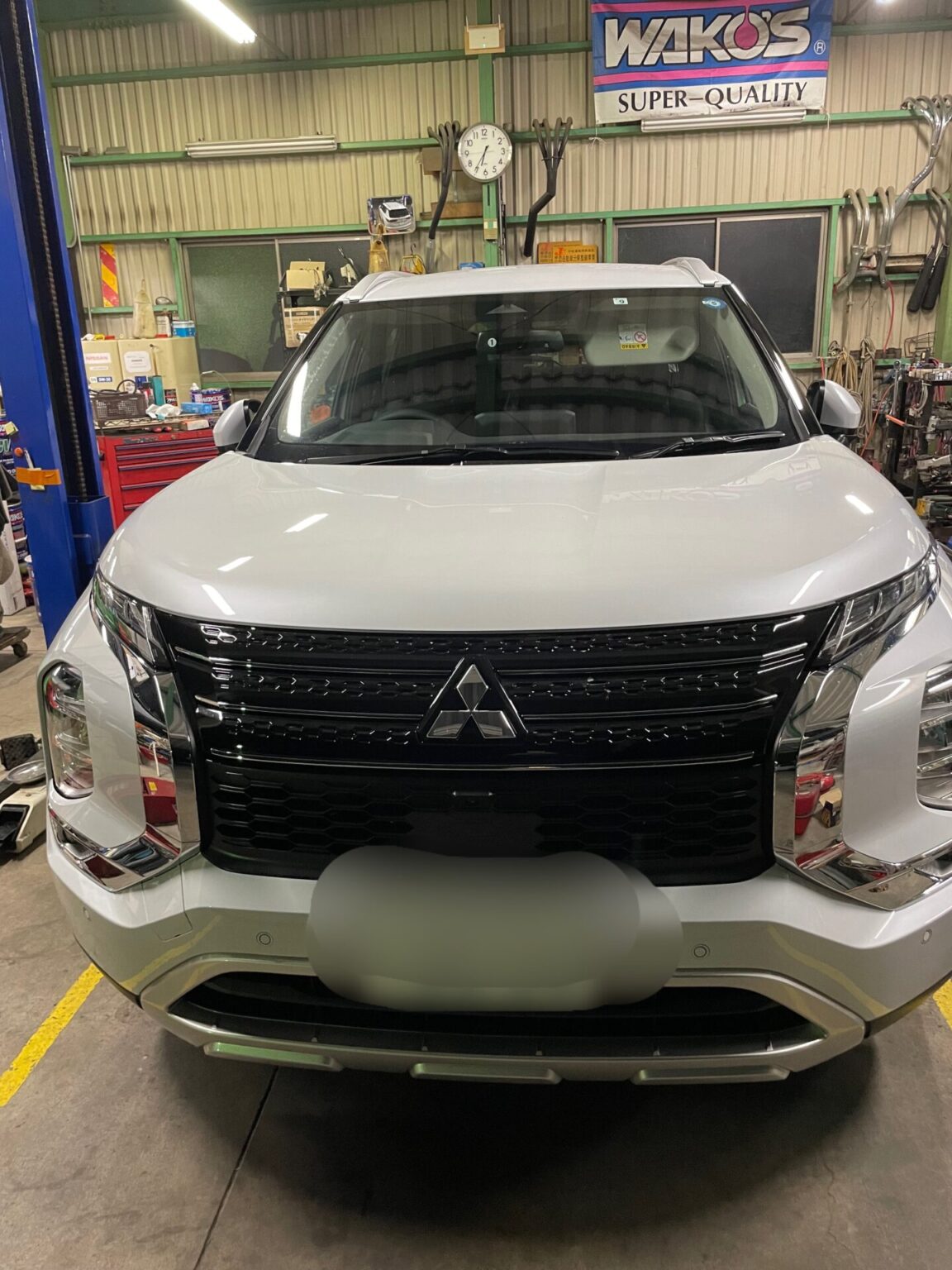 新型アウトランダーPHEV(GN0W）走行中にTVやナビ操作を可能にするキャンセラーの取付方法 | small-car-mechanic.com